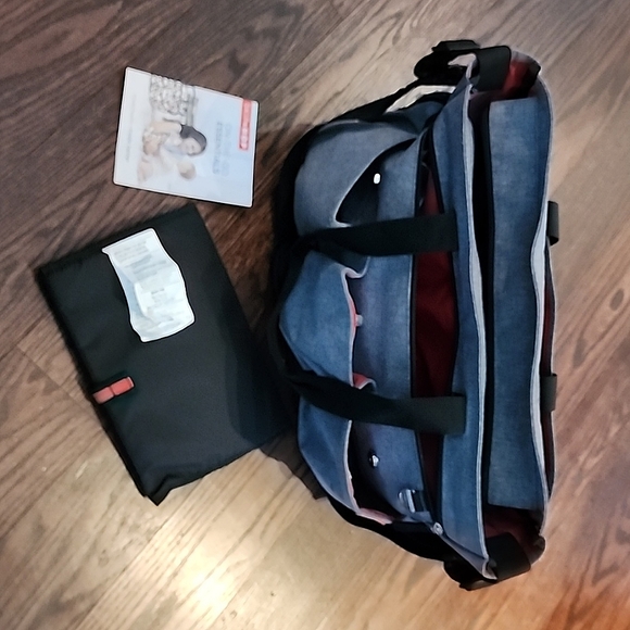Skip Hop | Bags | Skip Hop Duo Double Signature Diaper Bag Baby ...